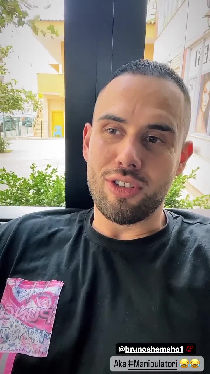 FA4D8510422B455F269CD2F545F03F9F_video_dashinit