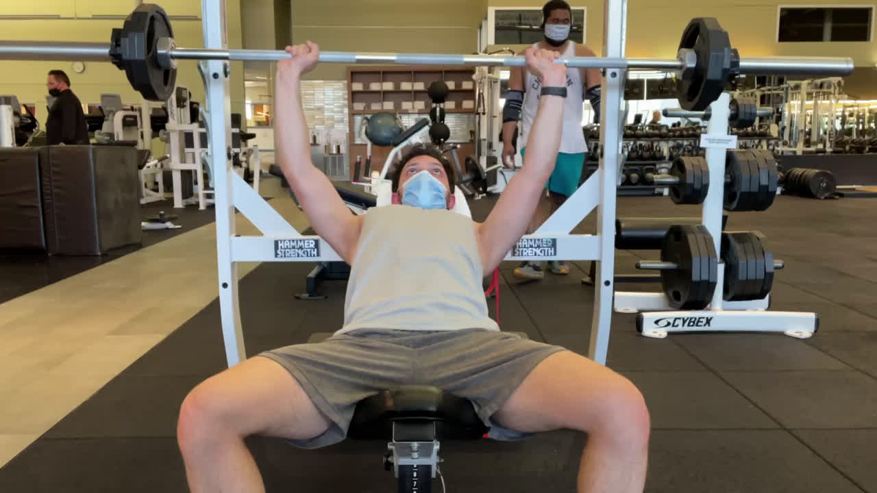 Poor left pec and scapula activation