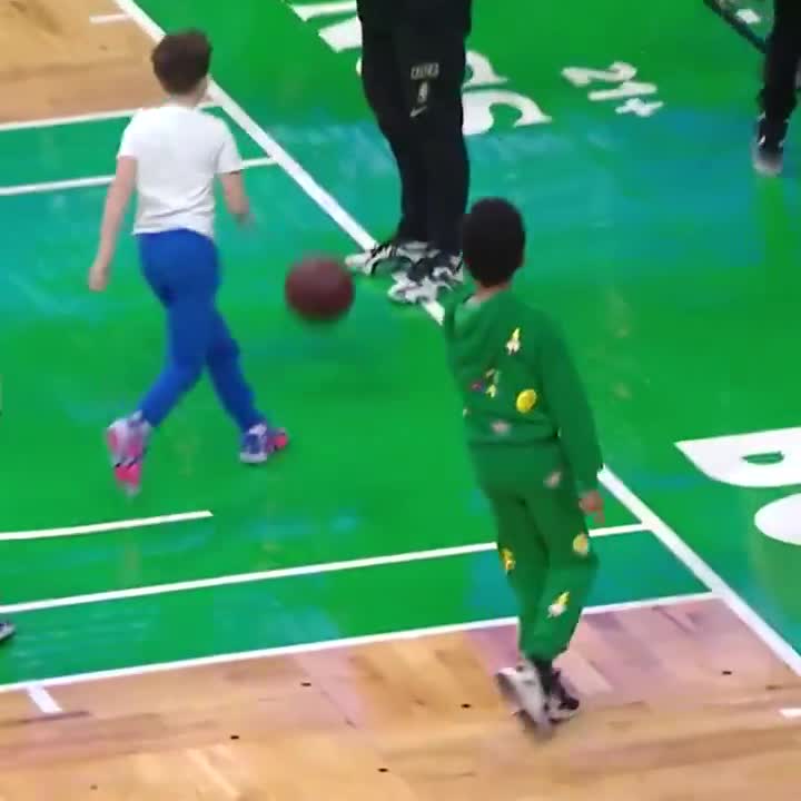 Watch NBA - Deuce Tatum and Ean Horford got some 1v1 in before Pacers ...