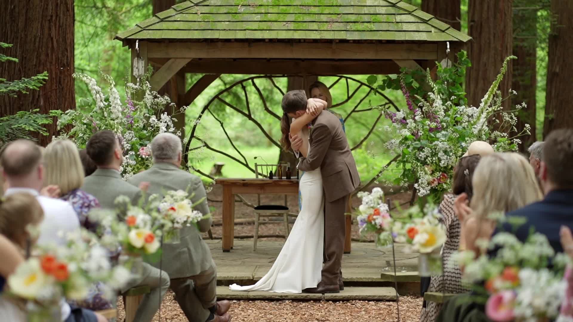 Watch two-woods-estate | Streamable