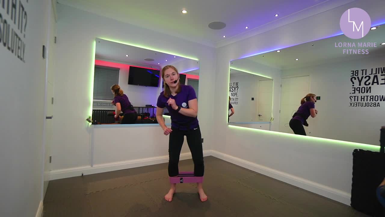 10/10 BOOTY BAND VS CORE (20 MINS) – Lorna Marie Fitness Members Area