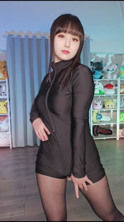 Watch OOTD | Streamable