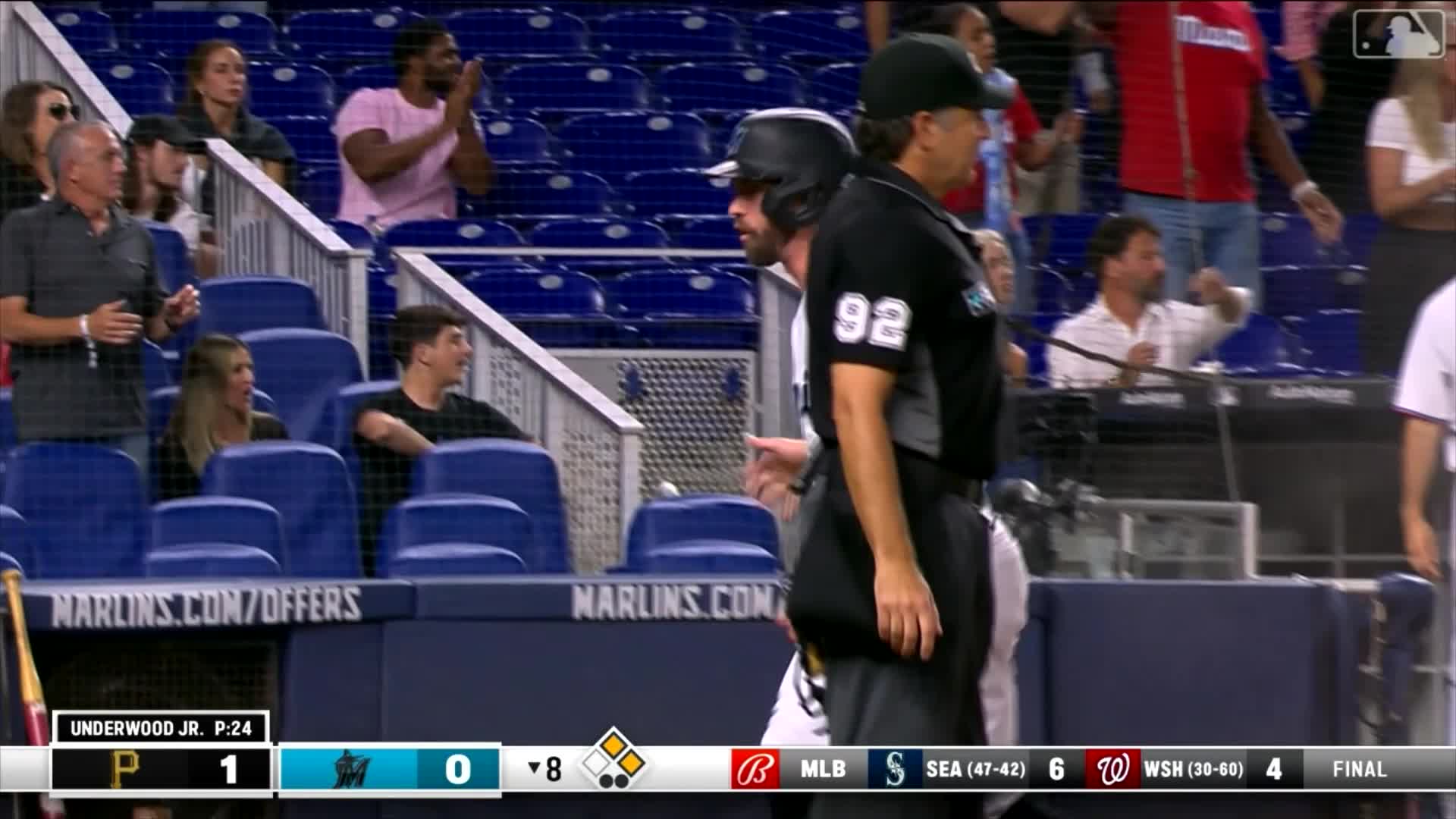 2022 MLB players making the third out at third base in late innings of ...