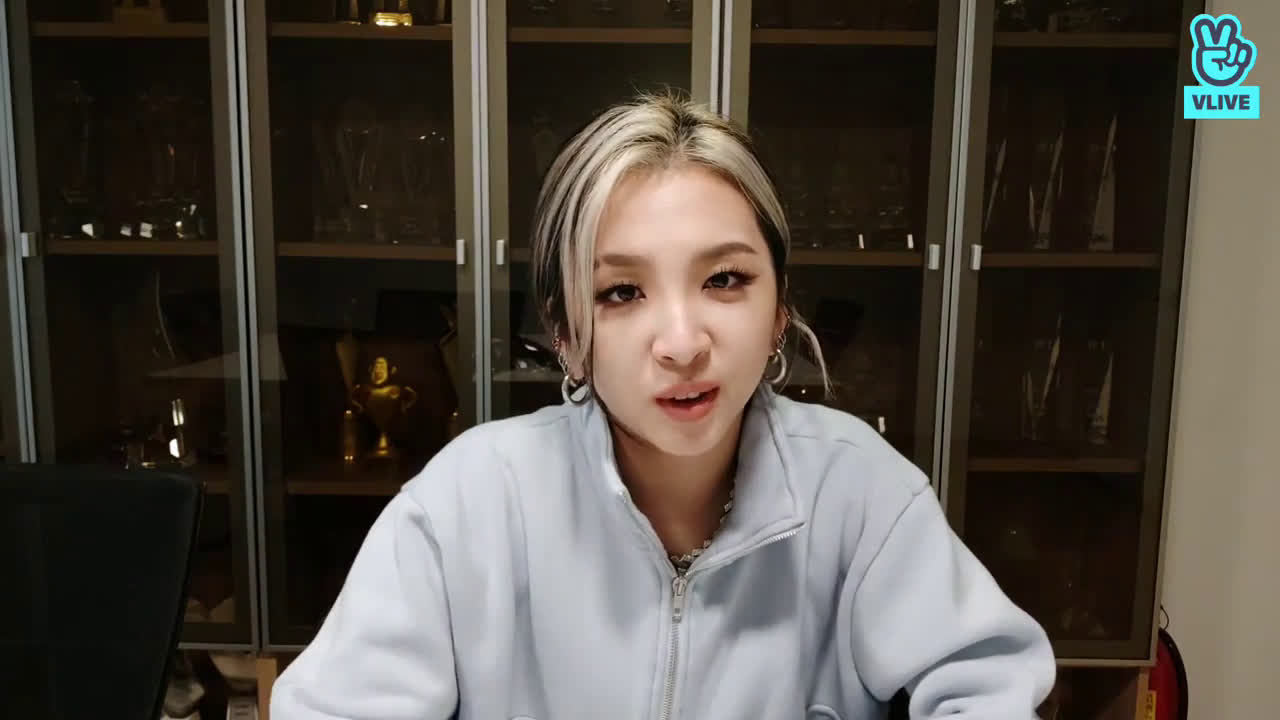 KD JW YH JU SY (200309 KD VL)