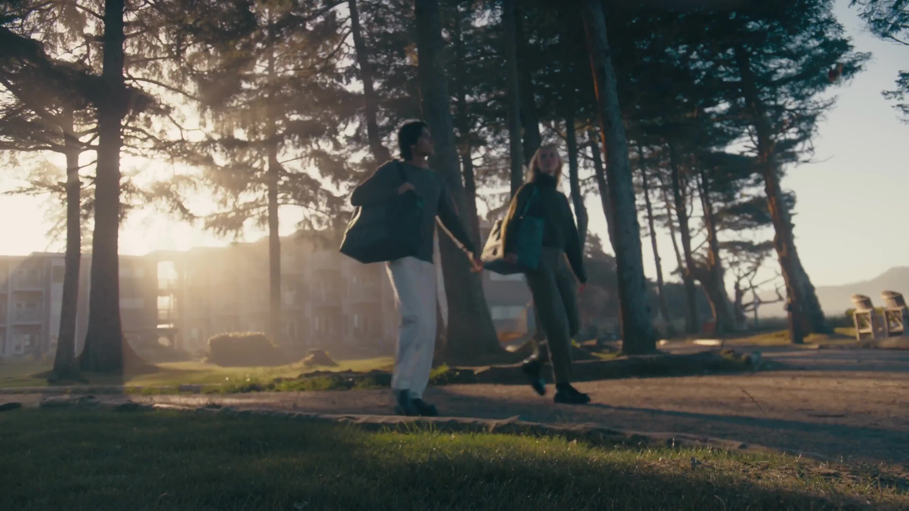 Watch The Metro Weekender Teaser | Streamable