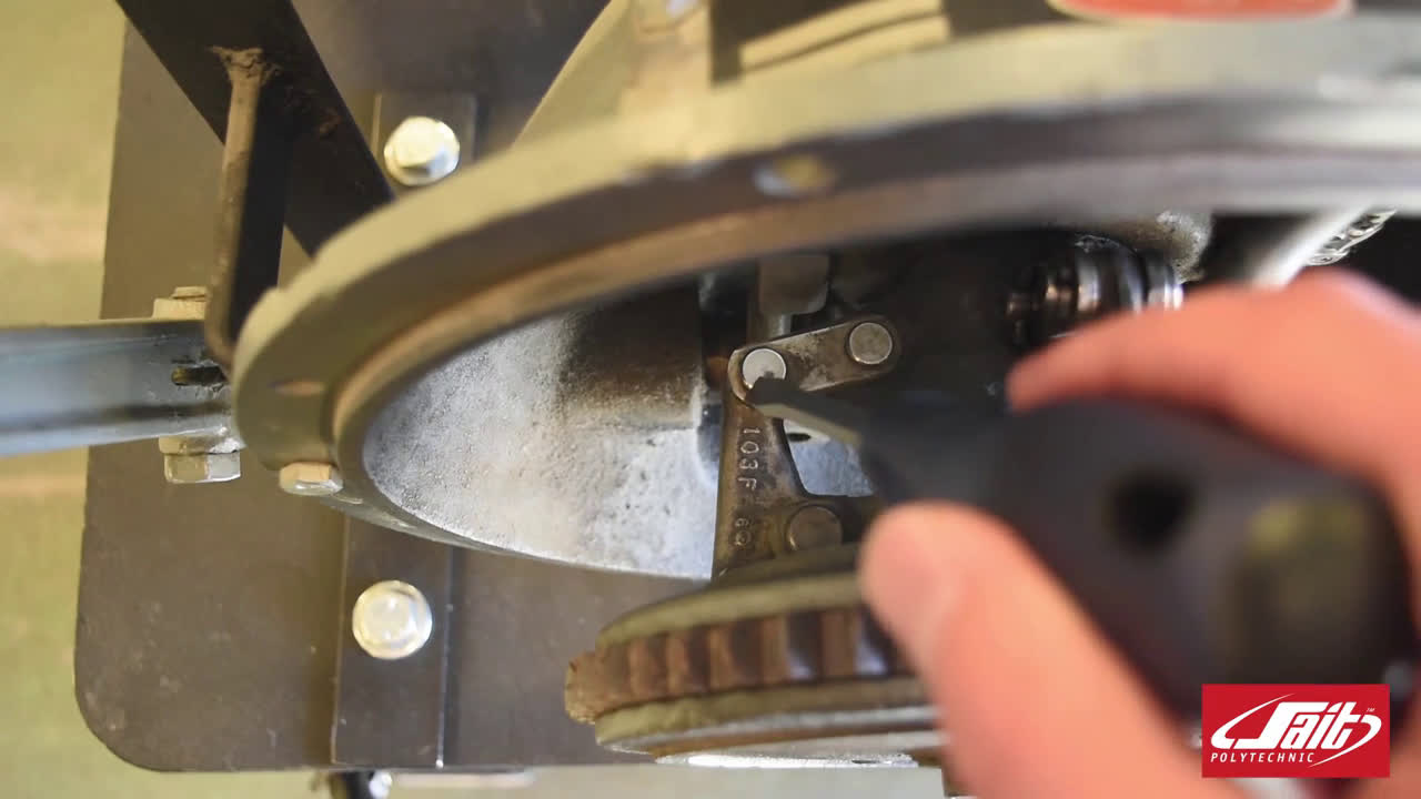 09-Over centre clutch mechanism