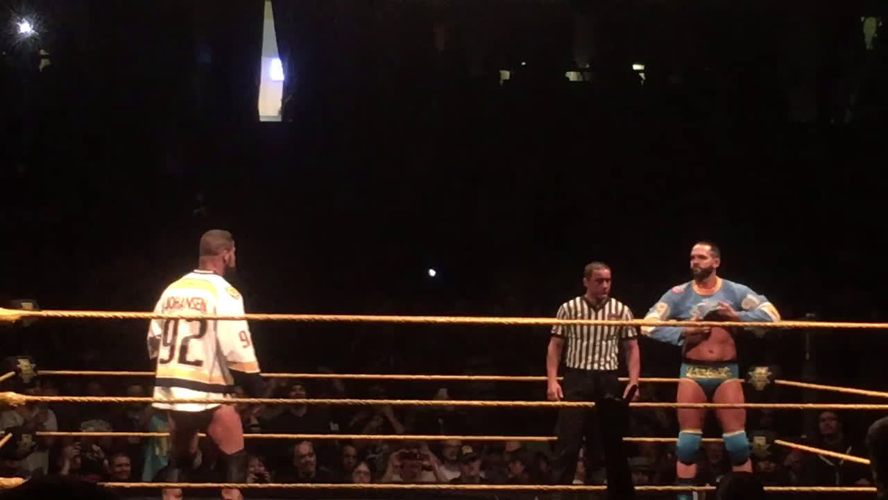 Predators vs Blues in WWE!