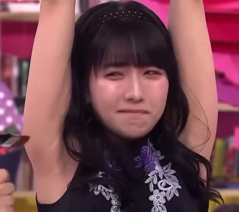 Watch Kisumi Amau (天羽希純) getting her milky pits tickled on a Japanese Variety Show | Streamable