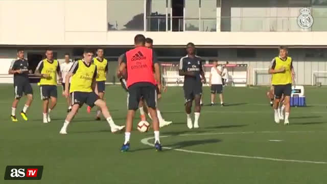 Vídeo No ha tardado ni 24 horas... el primer detalle de Vinicius de ...