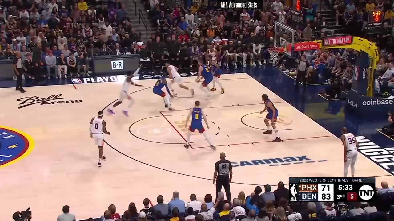 Booker Misses Skip Pass