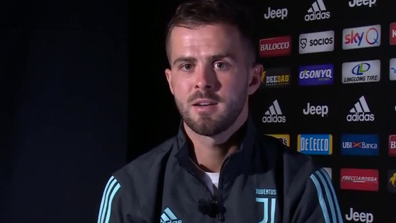 Intervista a Pjanic: "Questa squadra si diverte e diventeremo ancora ...