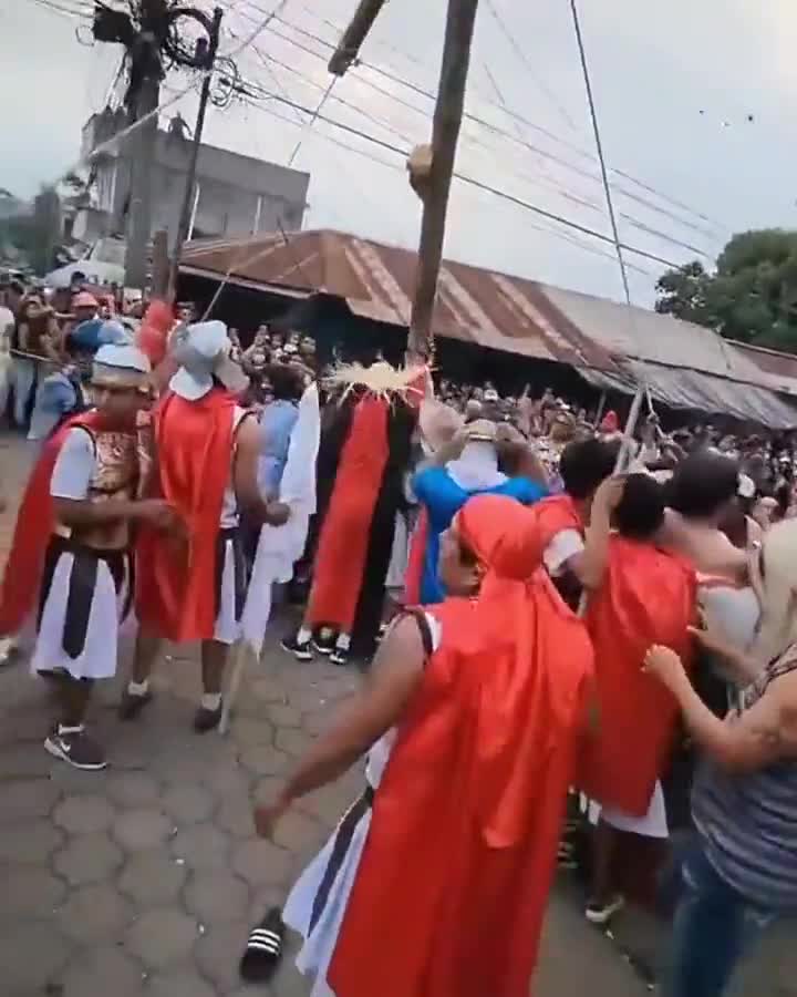 Jesus on the cross fail