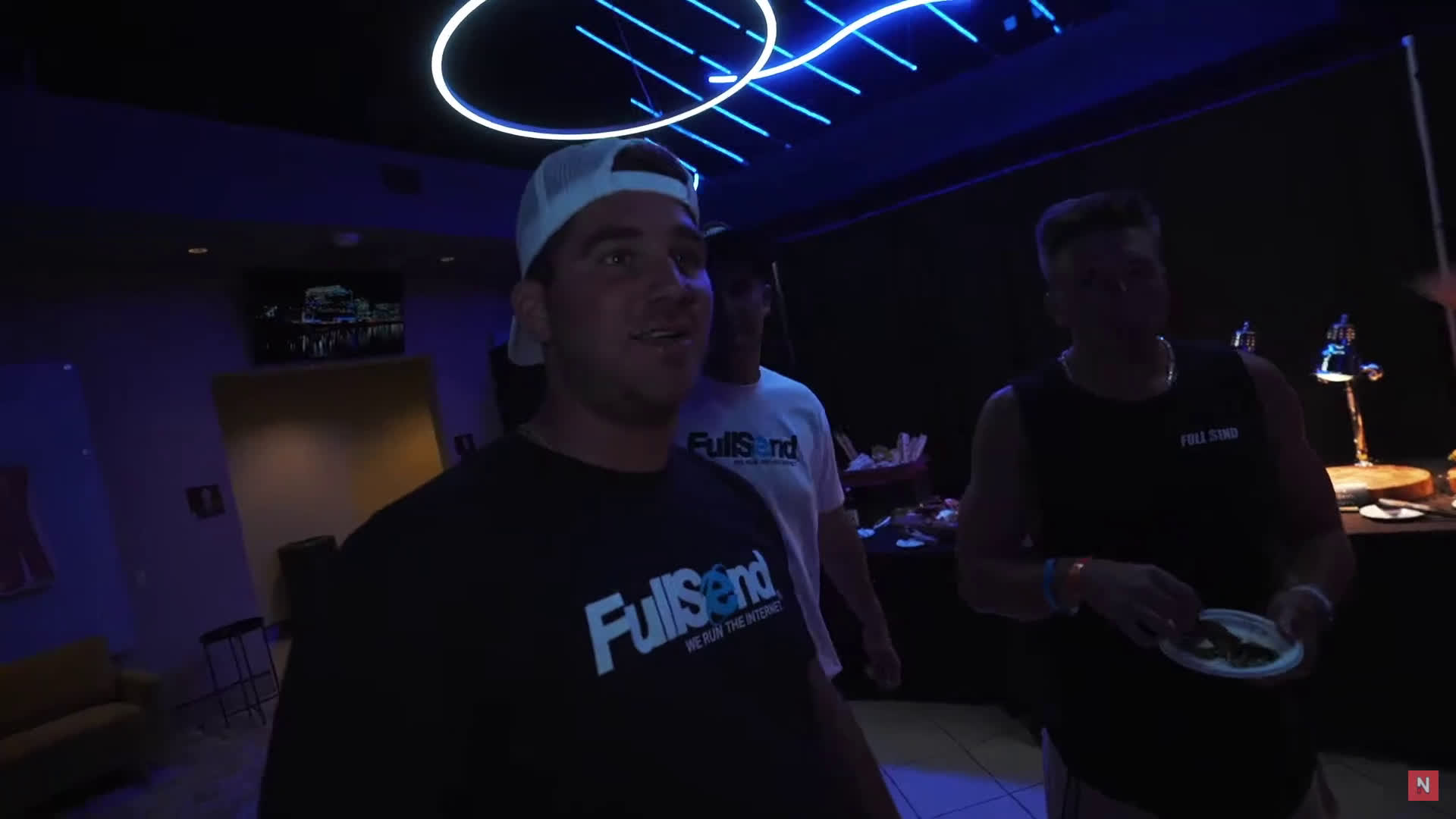 (302) Fake Real Estate Agent Prank! - YouTube - Google Chrome 2021-06 ...