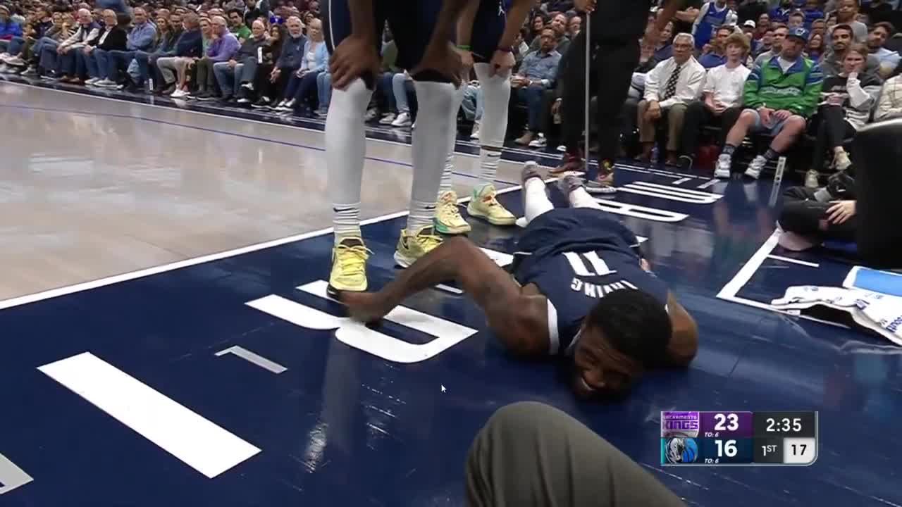 Watch MavsHighlights - Kyrie hurt | Streamable