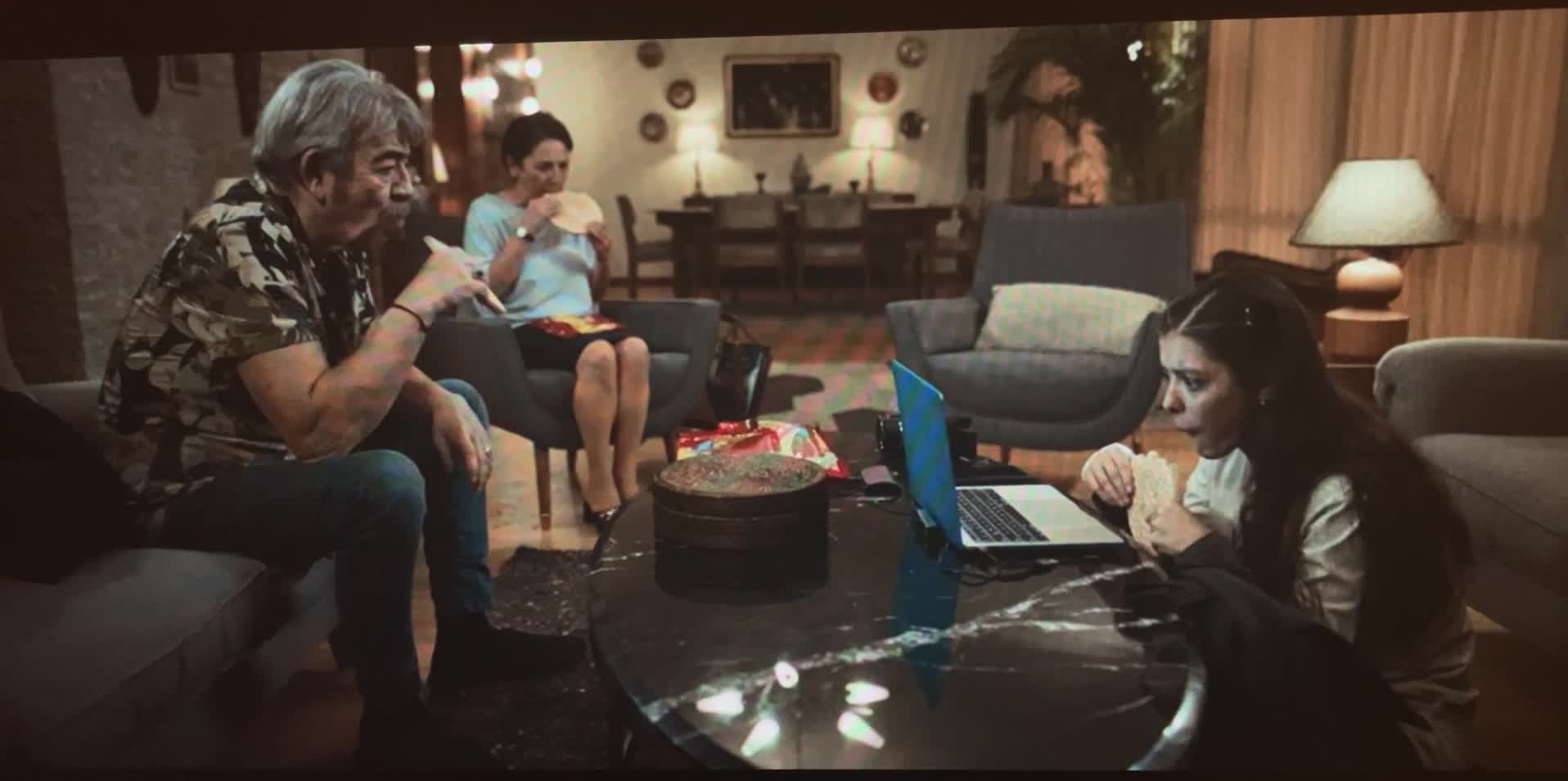 Watch IMG_E2992 | Streamable