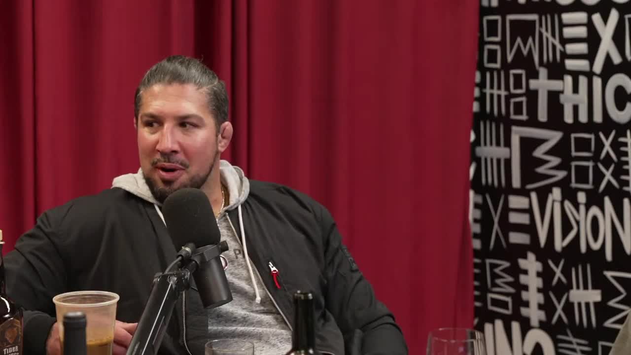 Watch vlc-record-2021-12-12-00h00m20s-Calabasas Fight Companion_ UFC ...