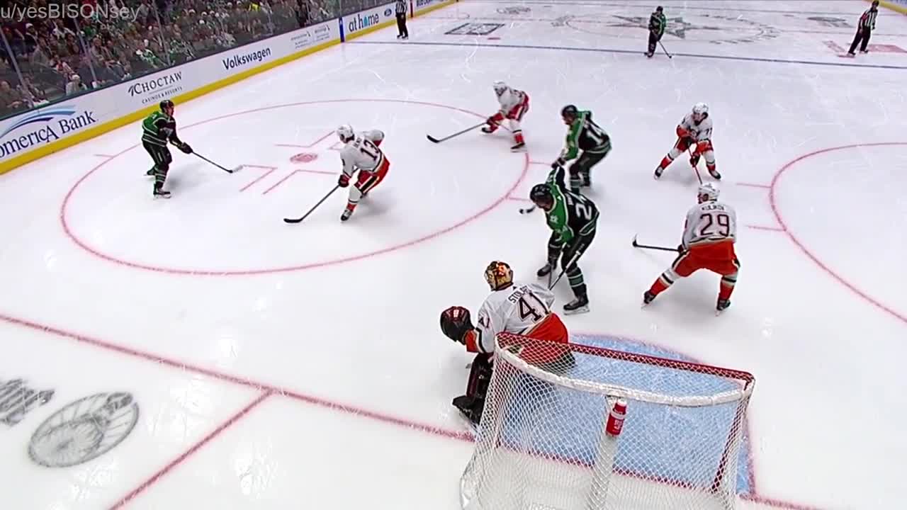 Robertson scores goal #21 on the powerplay for his 2nd of the night ...