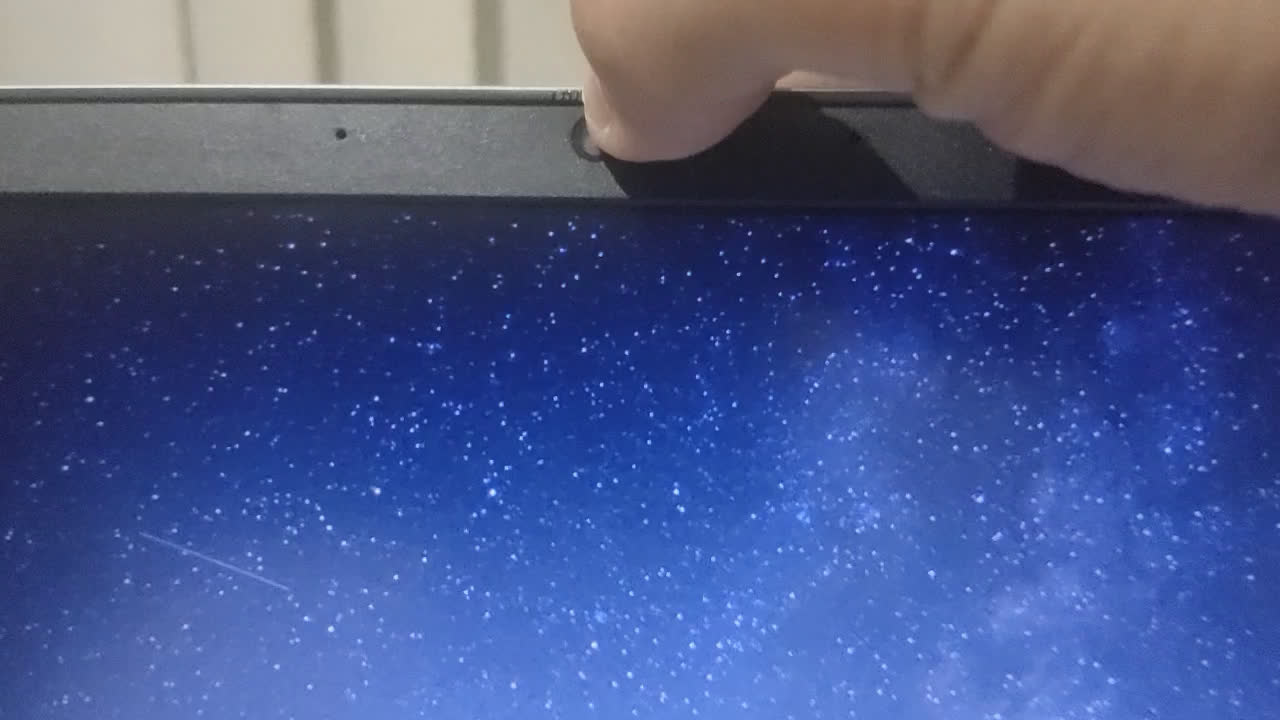 Watch webcam | Streamable