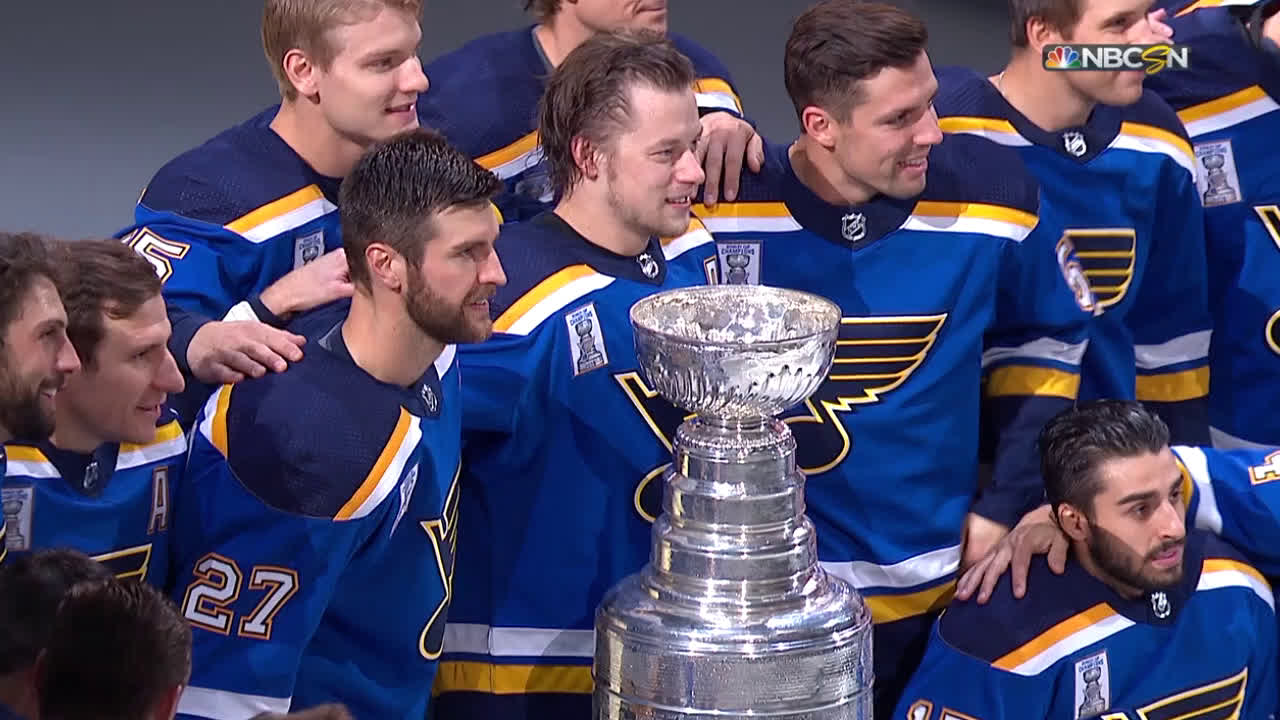 Blues raise Cup banner