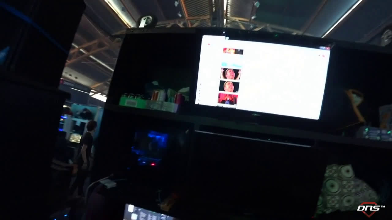 Knut asks DJ to play Gachi