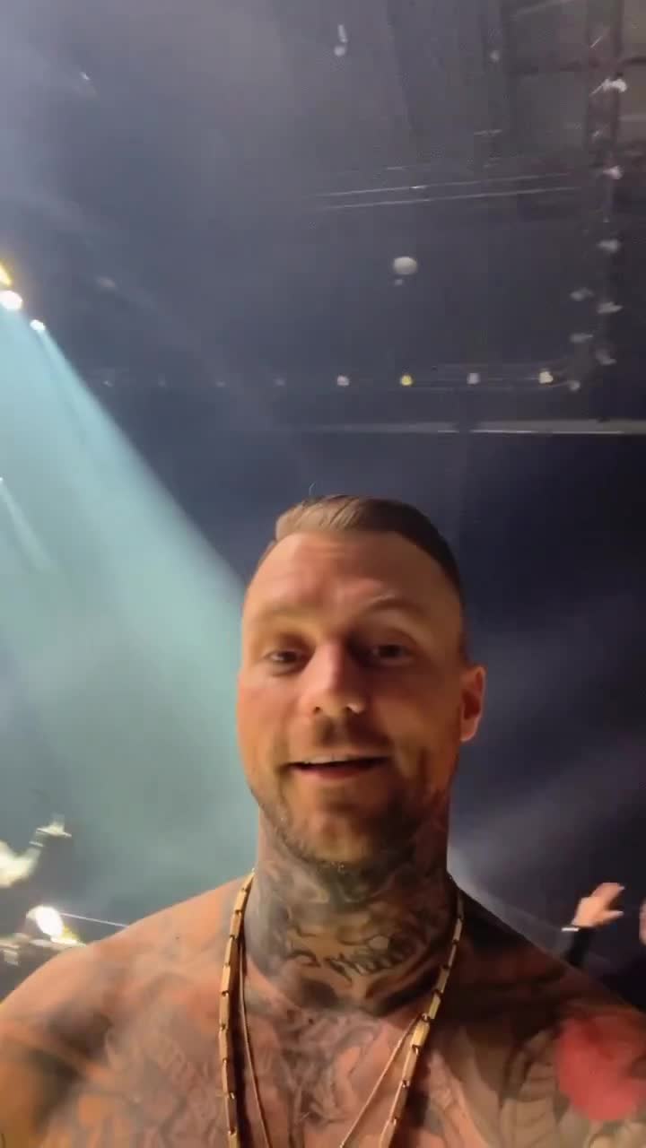 904C1FD3CD49B4727083A01D80538ABC_video_dashinit