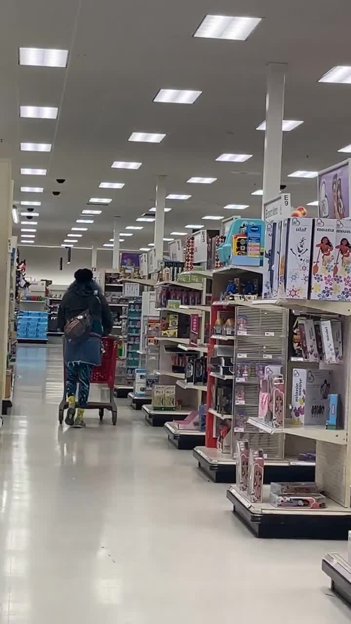 Watch Chris Chan Target Lynchburg u/DatabaseSuccessful99 | Streamable