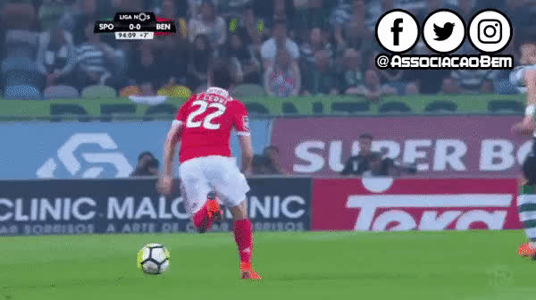 Bruno Fernandes deseja-vos boas entradas