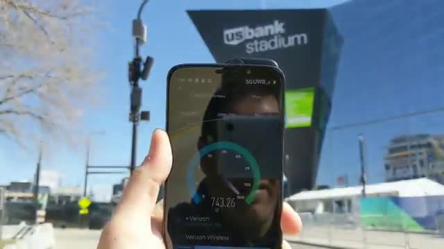 Thrilled to be in Minneapolis as @verizon 5G UWB makes history ...