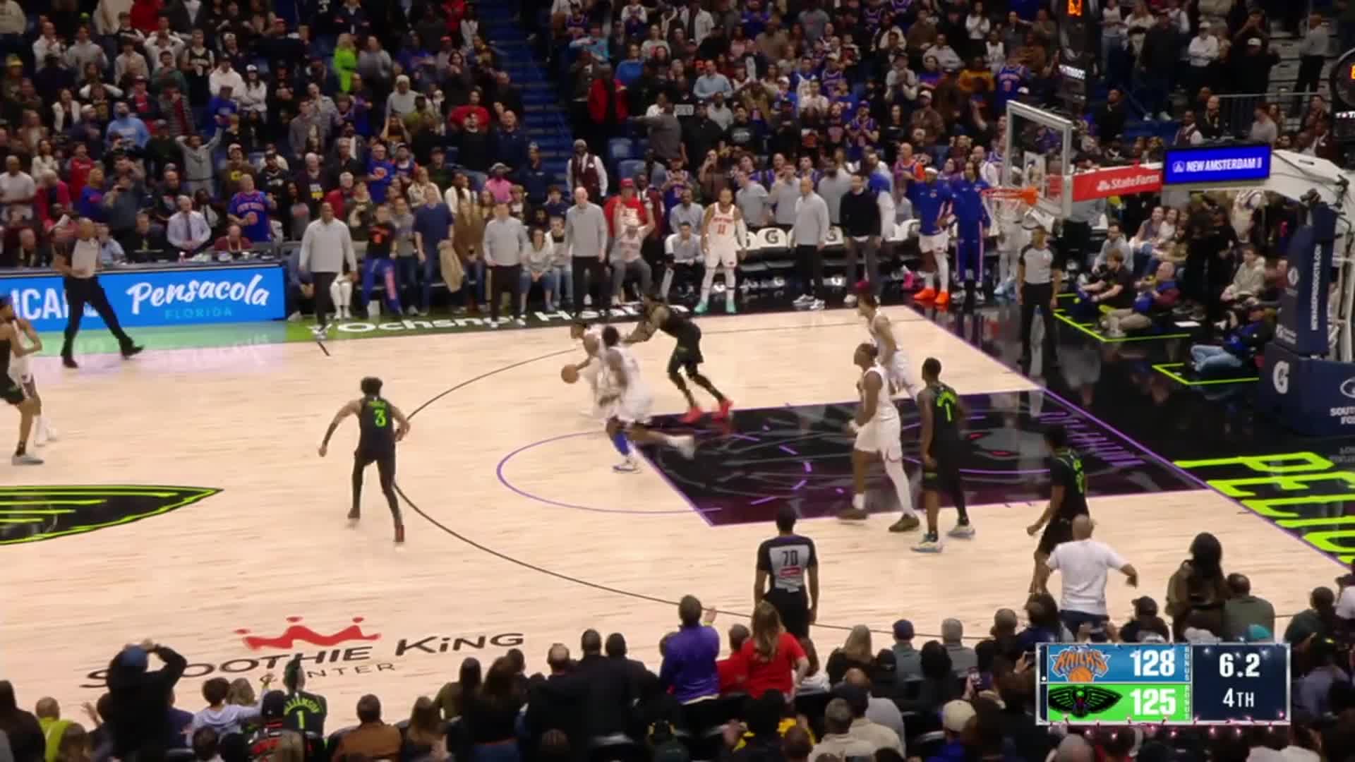 Watch [Lowlight] Jordan Poole tries to draw the foul on as time expires ...