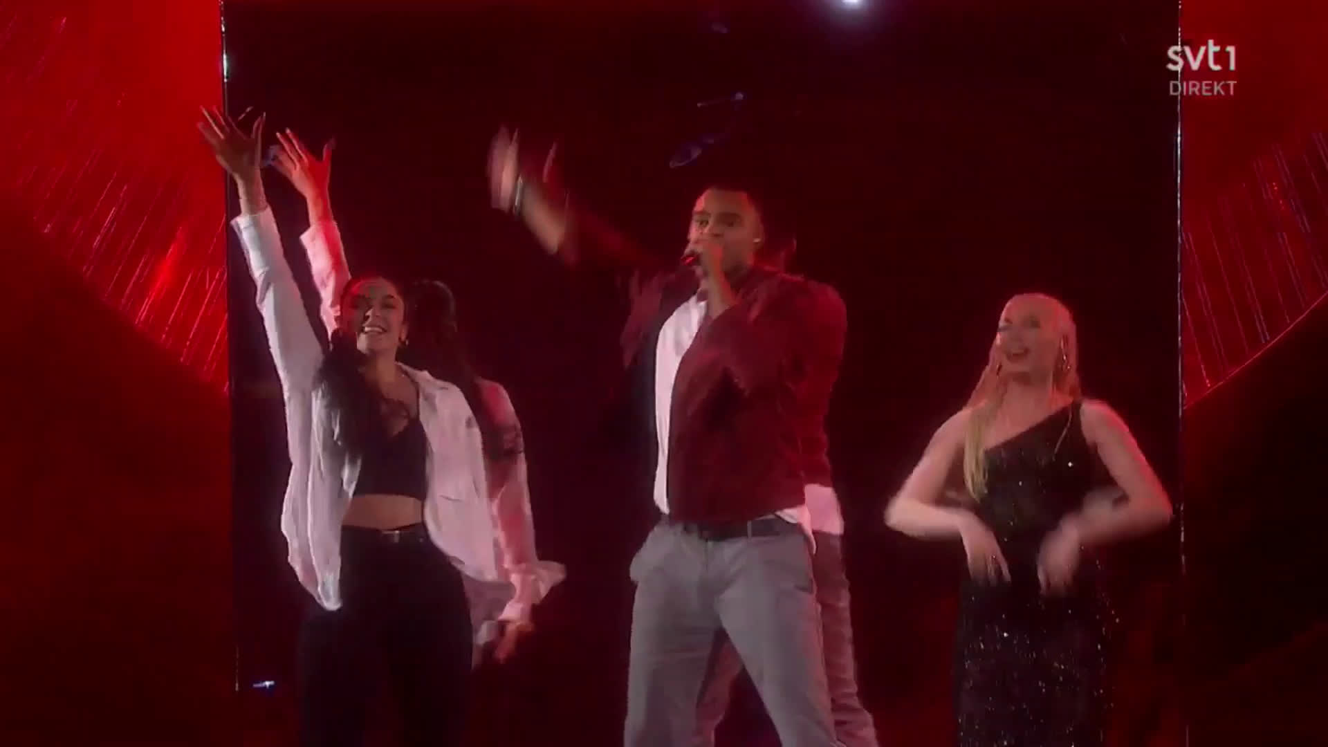 Mohombi - Hello feat. Wiktoria