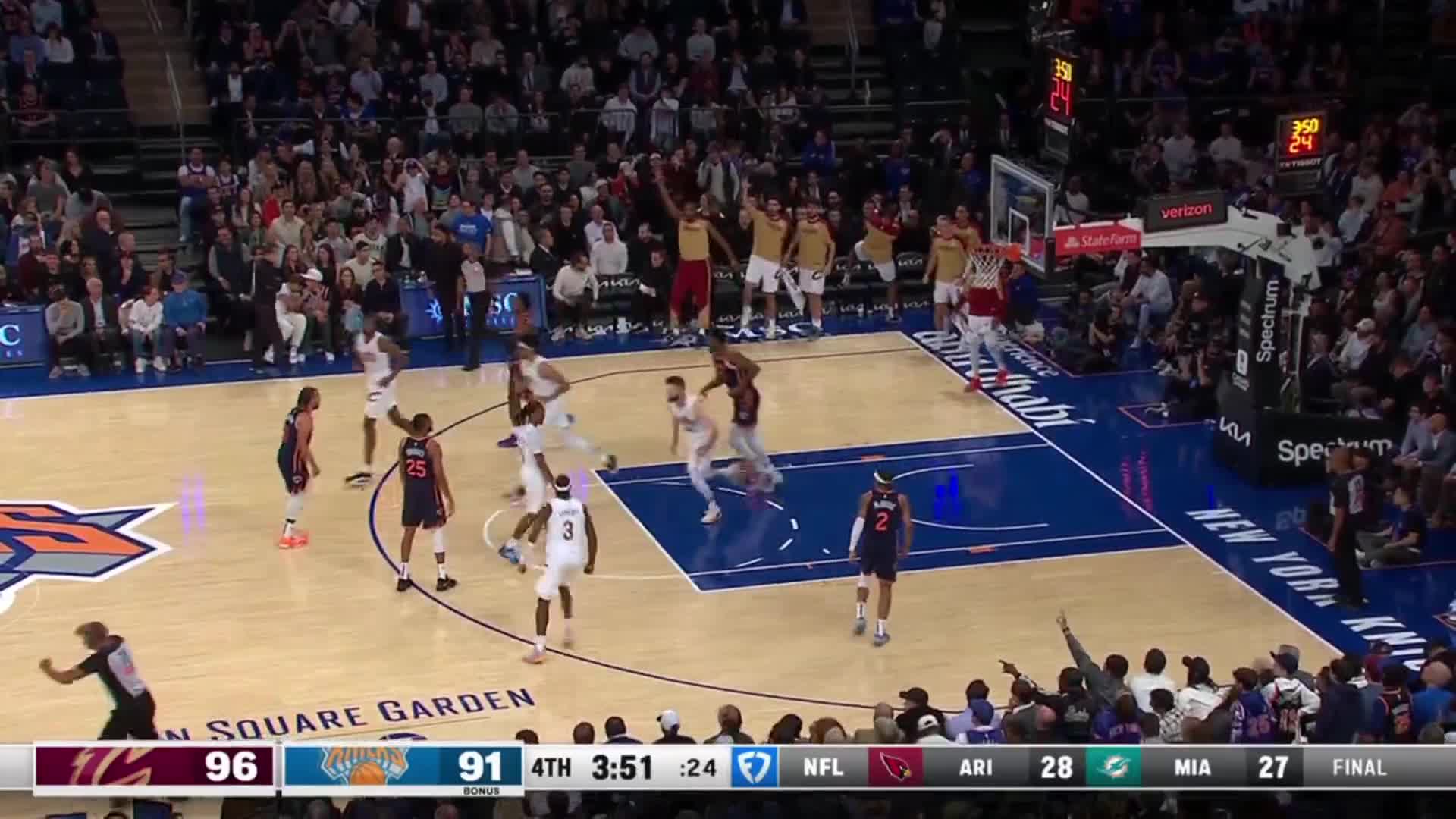 Watch [Highlight] Garland is on fire and hits his fifth three of the game | Streamable