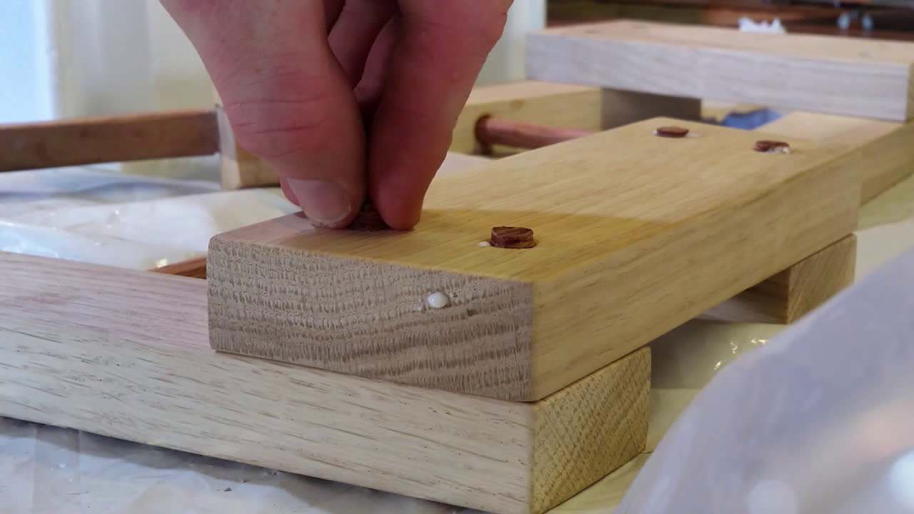 White Oak open pores