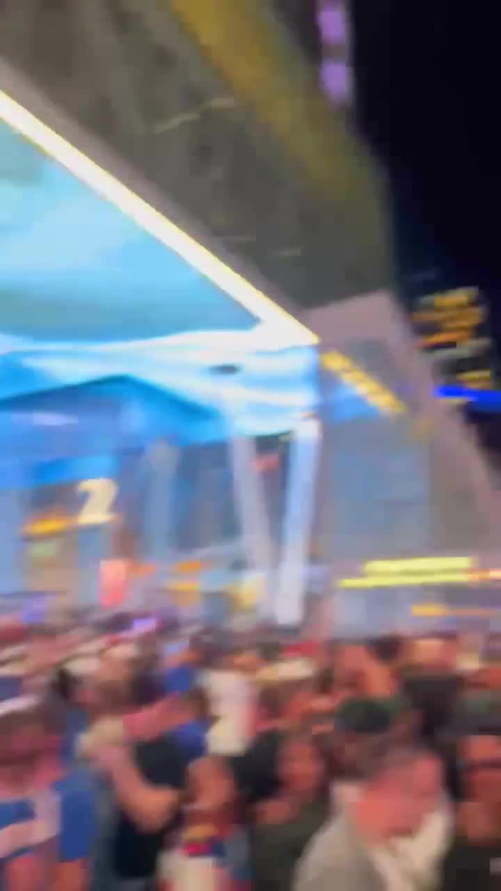 Watch Knicks Memes - KNICKS FANS HOLDING A CONCERT OUTSIDE MSG | Streamable