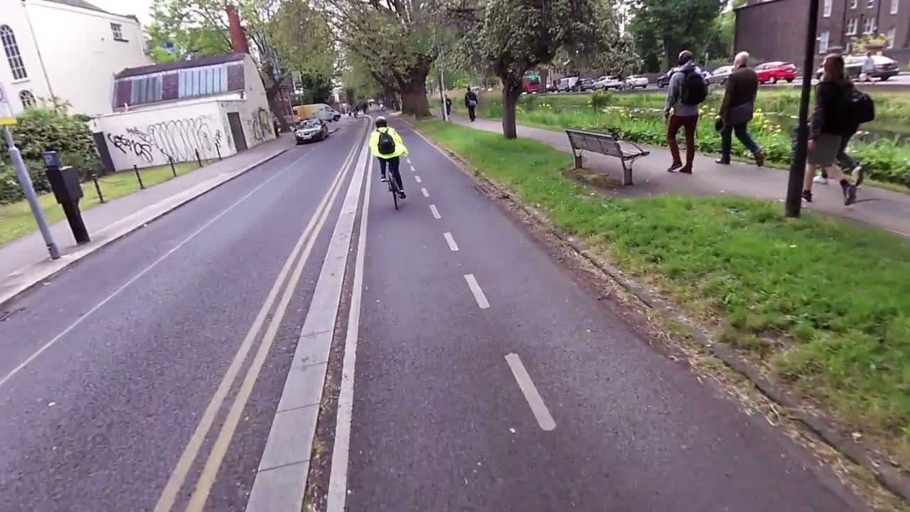 VIRB0510 Cyclist near miss Leeson