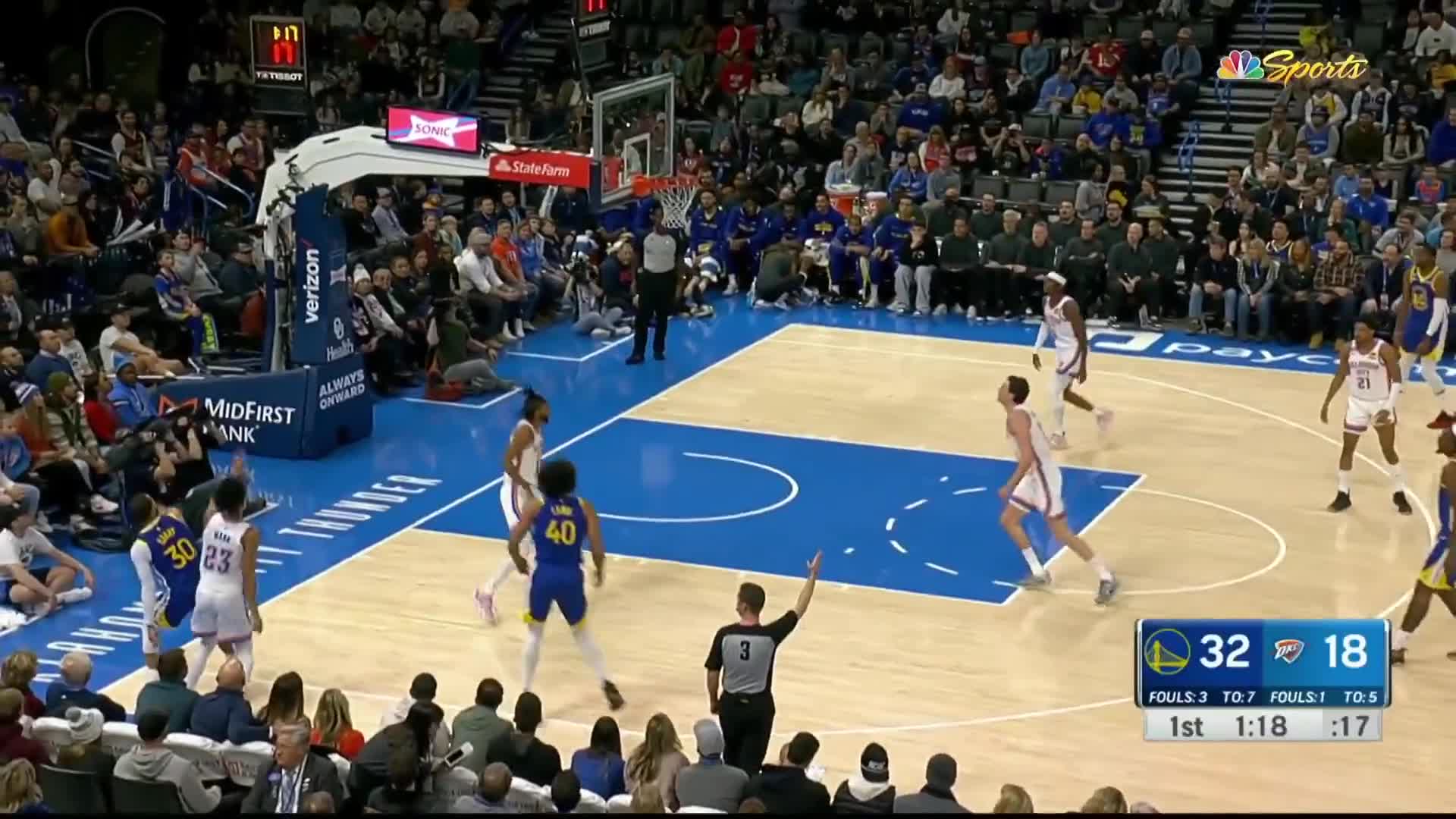 Watch [Highlight] Steph with a quick release for triple, as the Warriors go up 17 in the 1st qtr ...