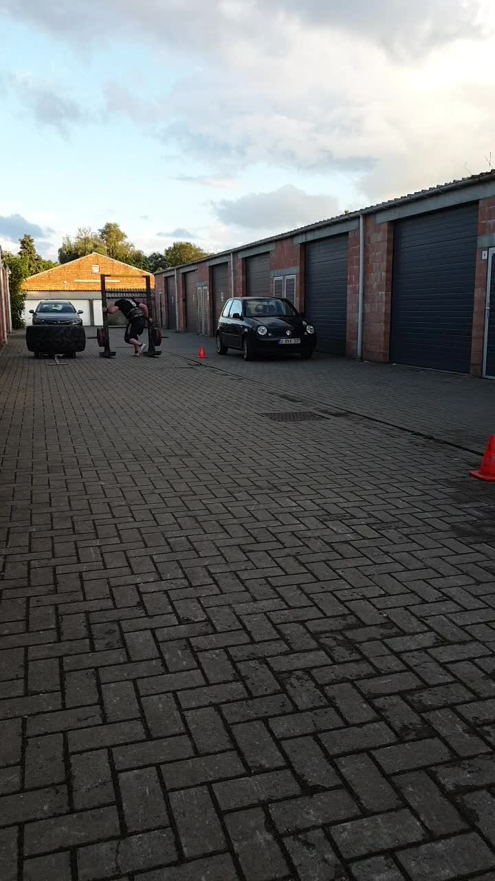 24-05-2022 230kg yoke & 270kg sled set 3