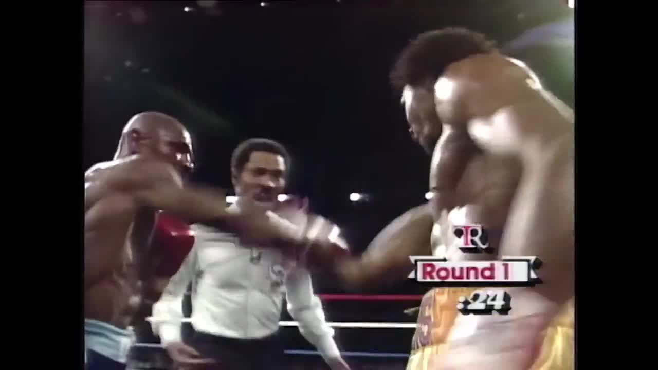 Watch rapidsave.com_round_1_of_the_middleweight_championship_boxing-yfu0fz3adzye1 | Streamable