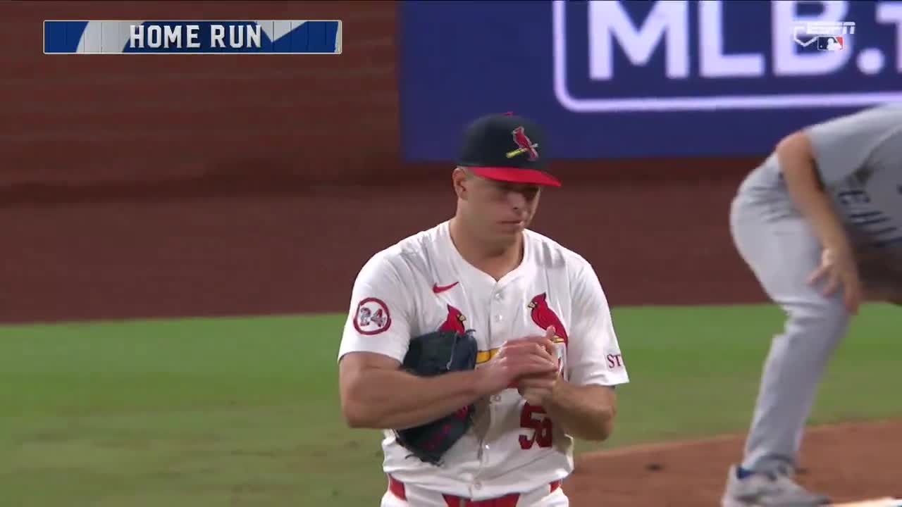 Watch MLB - Ian Happ's second homer of the game brings the @Cubs within 1. | Streamable