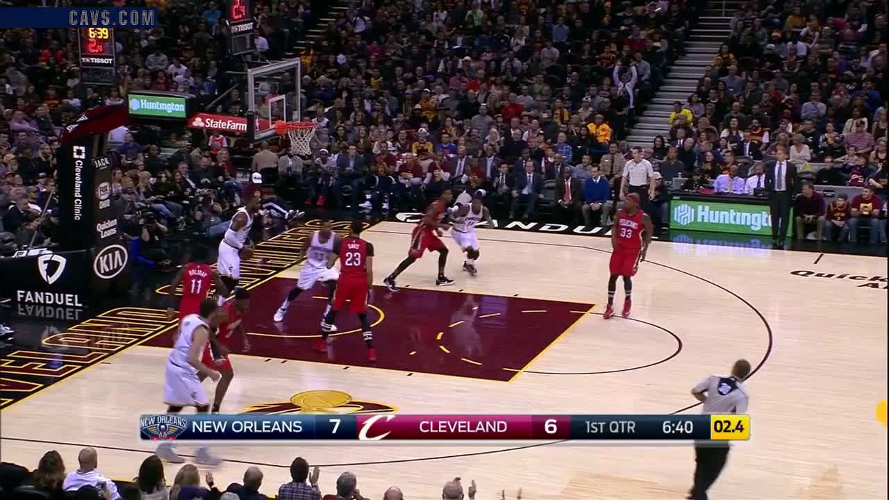 LeBron fakes the shot and drops a dime to TT
