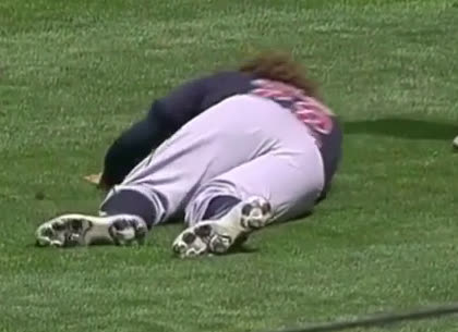 Josh Naylor writhes in pain after breaking his ankle on an outfield ...