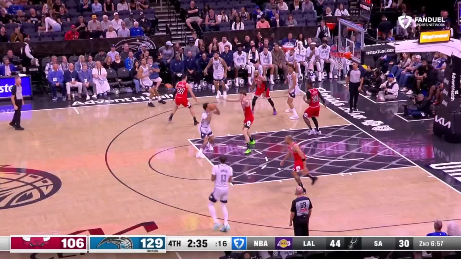 Watch Cole Anthony empties his bag in garbage time - November 27, 2024 | Streamable