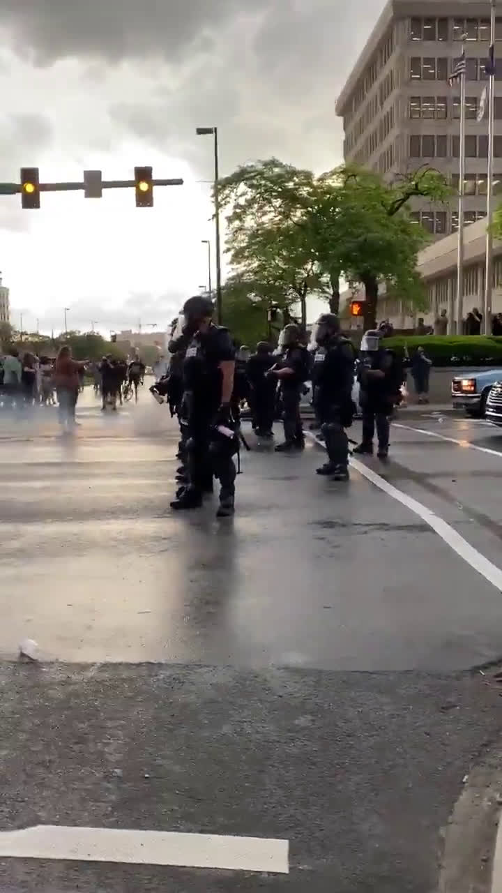 fort wayne police department just showed up to a peaceful protest in ...