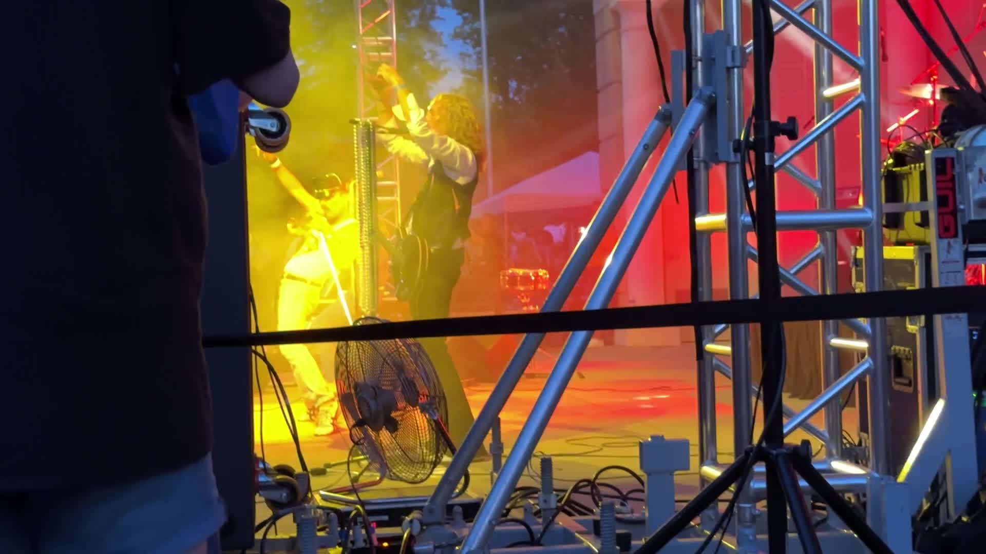 Watch HiDef: Queen Nation Performing At The River Rock At The Amp In ...