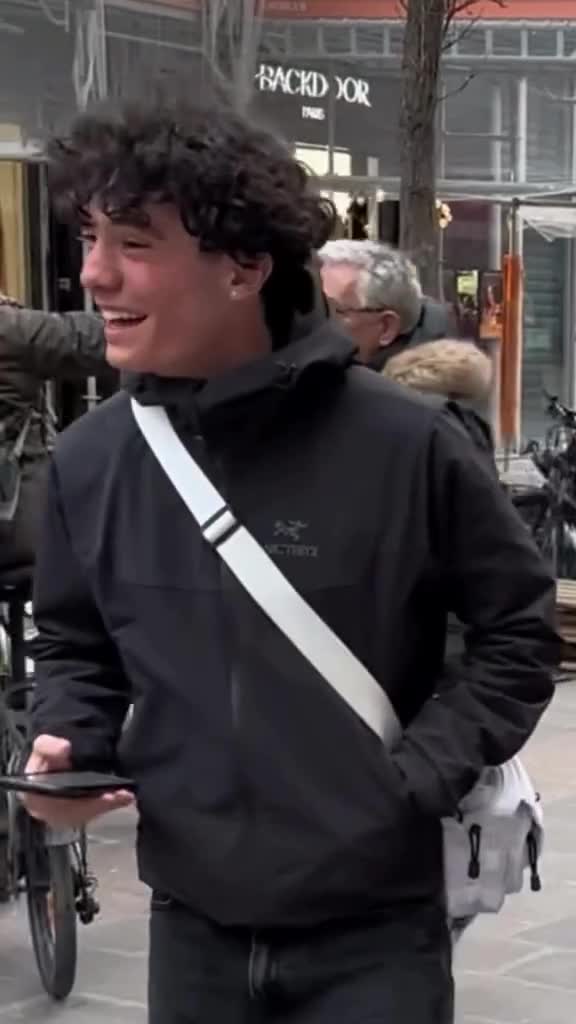 Watch s6u96n | Streamable