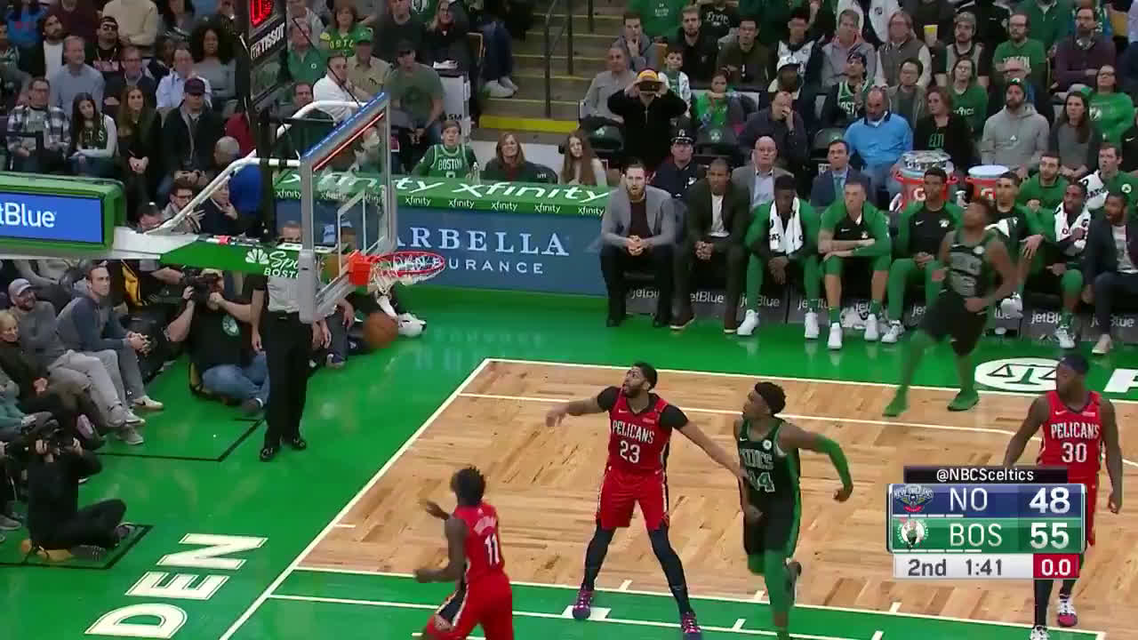 MARCUS GETTIN' FANCY