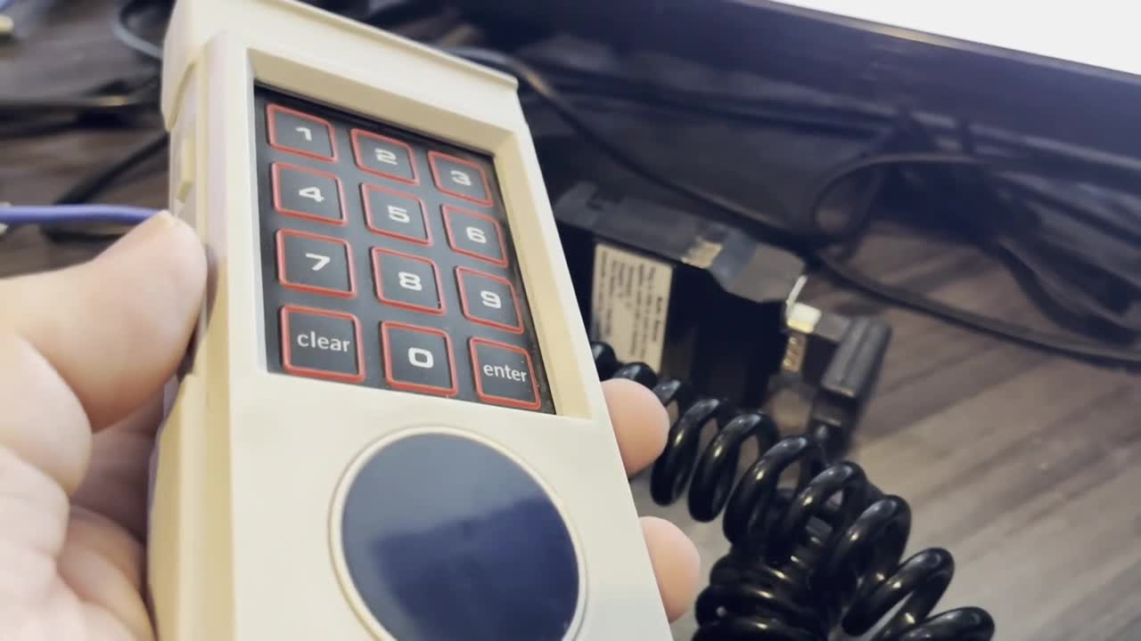 Intellivision II controller as USB via DB-9 on 2600dapter-D9