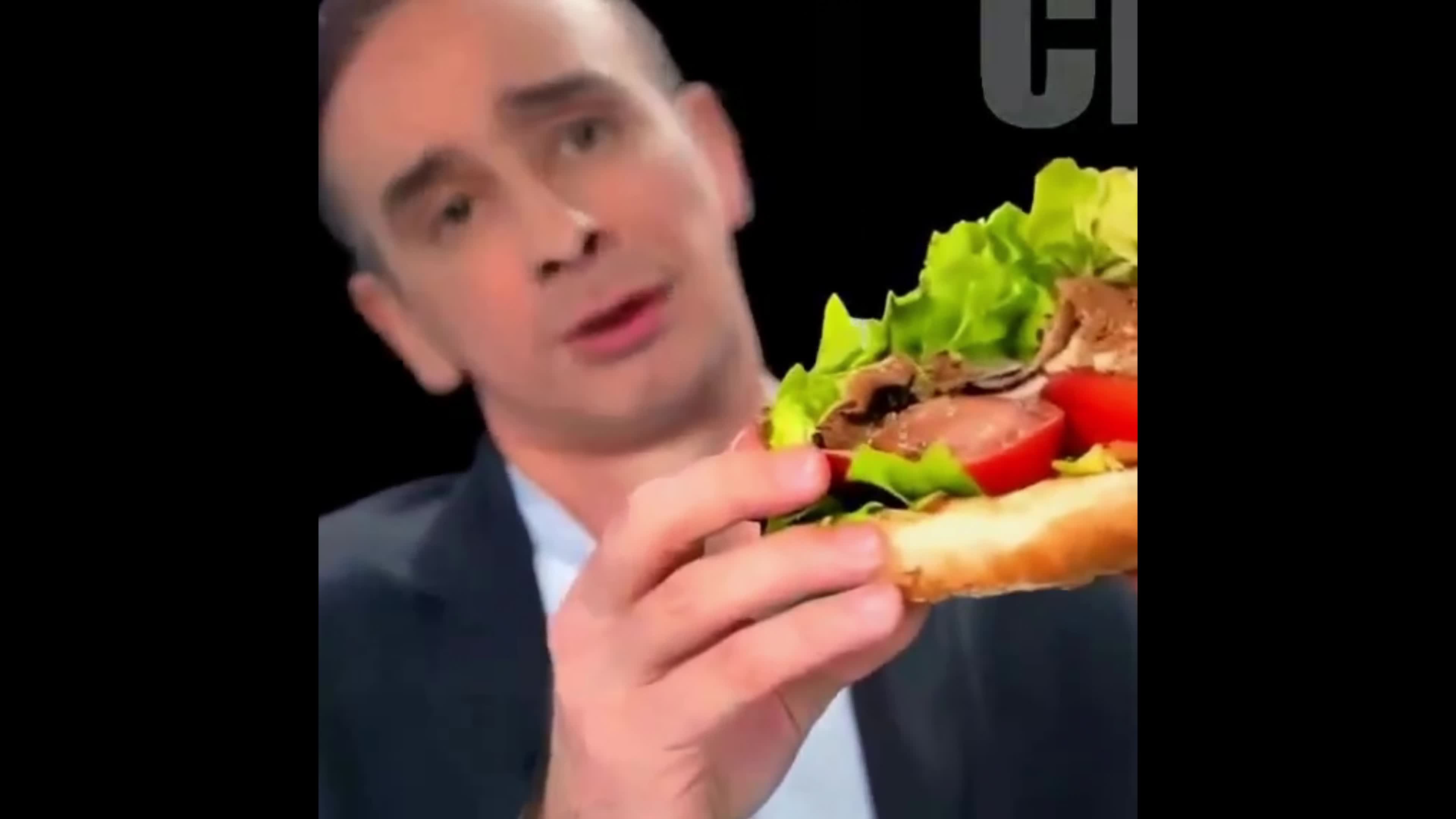 Watch bench & kebab | Streamable