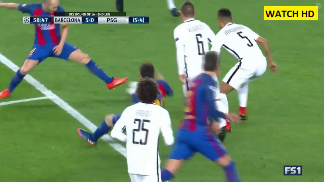 Messi foul