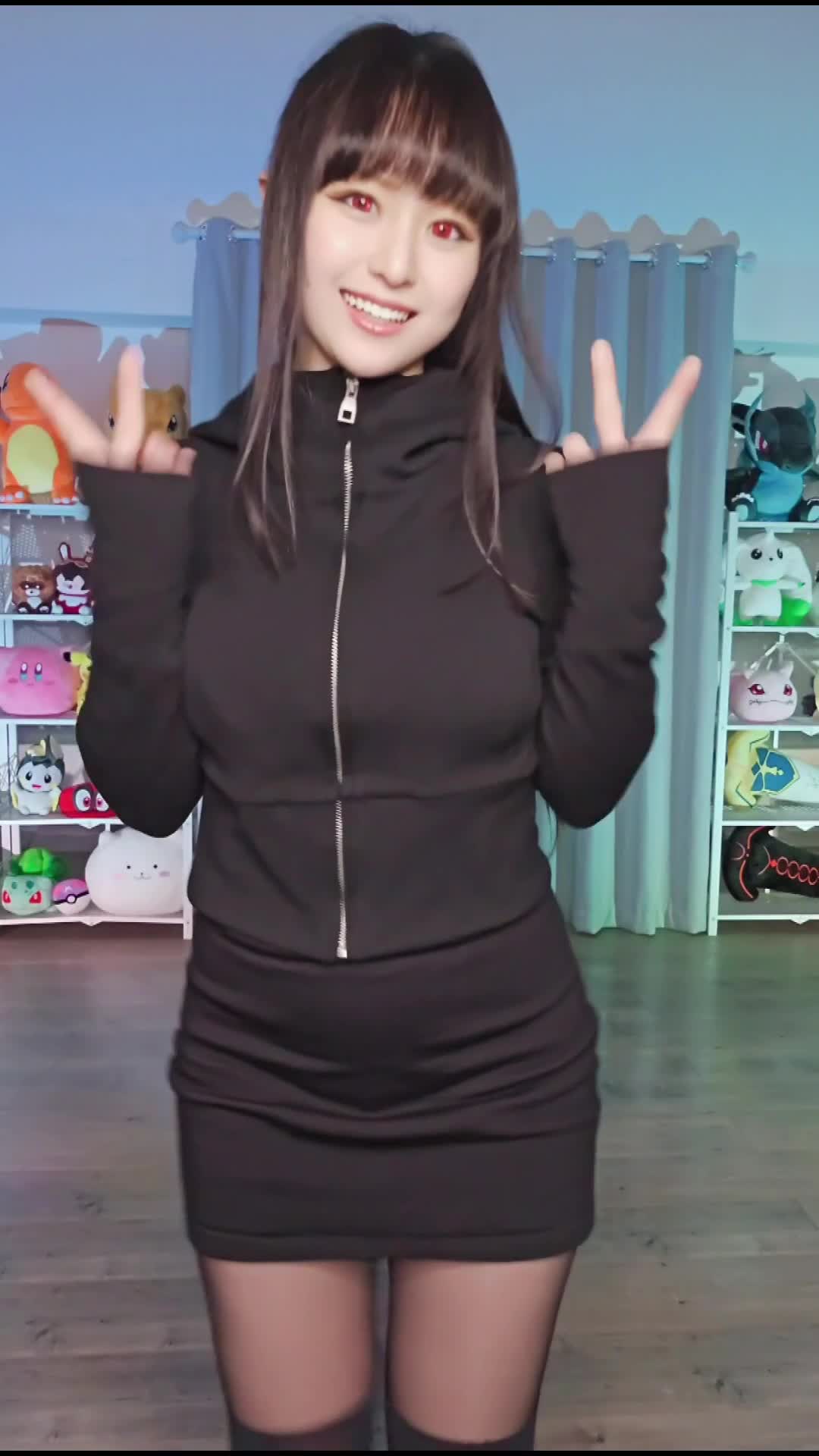 Watch OOTD | Streamable