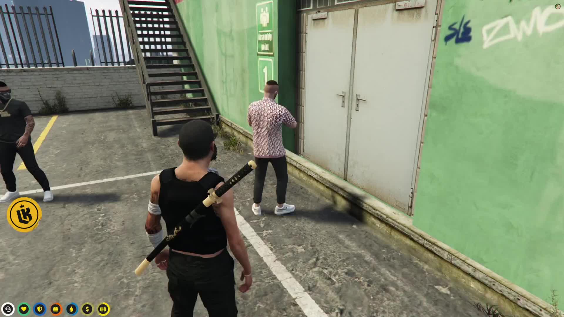 Ramee tries to get sneak peak at new Chain